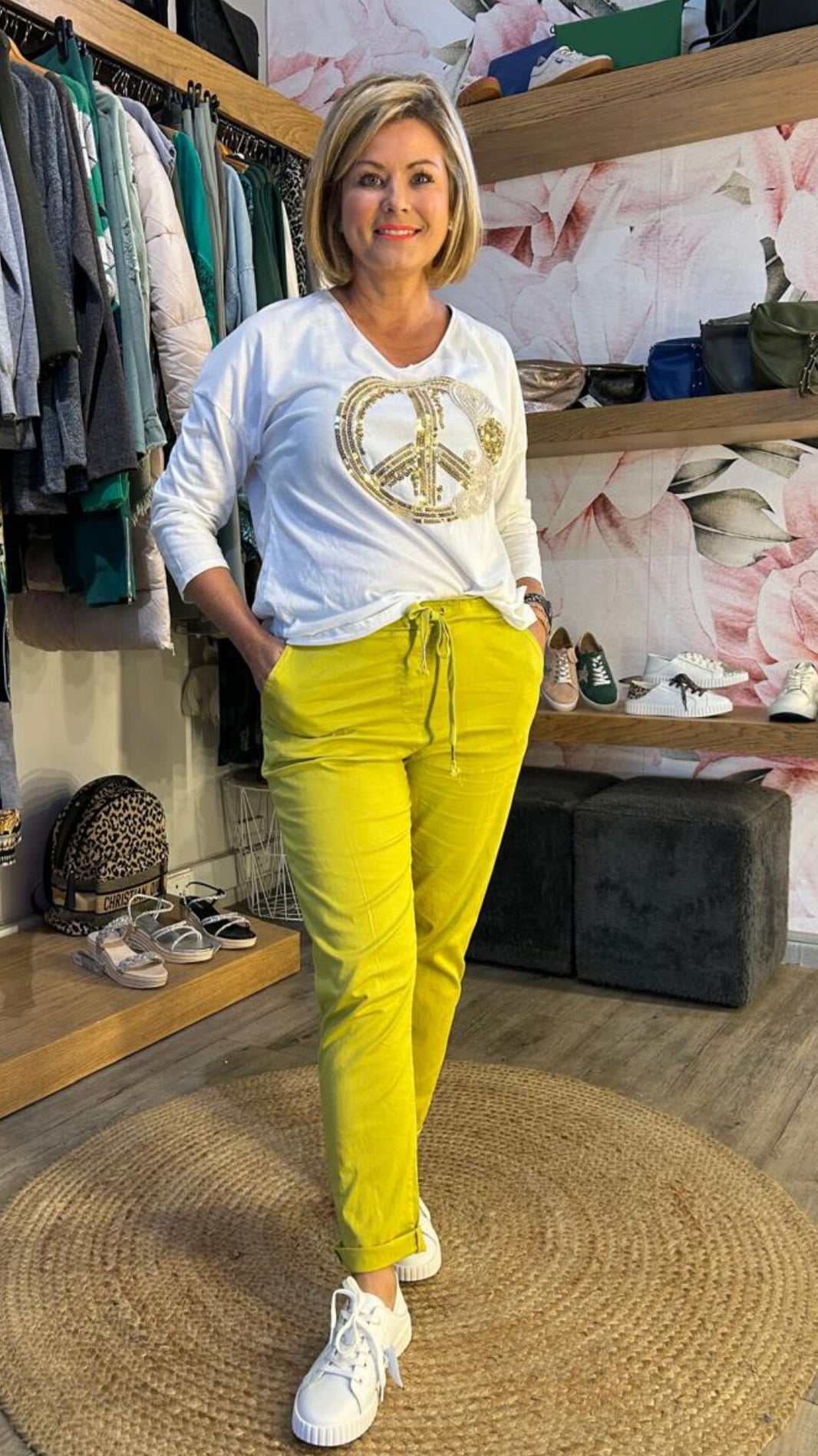 Tops – Pixel Shoes